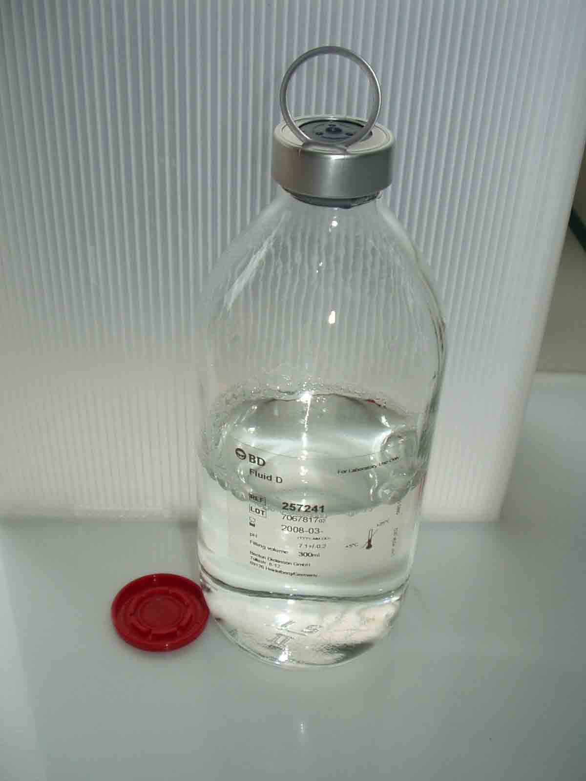 BD BBL™ 液体D,10×300毫升 - 257241 | BD