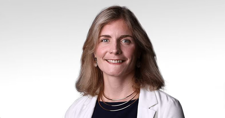 Elizabeth McCombs | BD