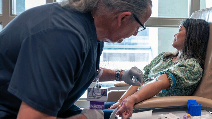 BD Vacutainer® UltraTouch™ push button blood collection set | BD